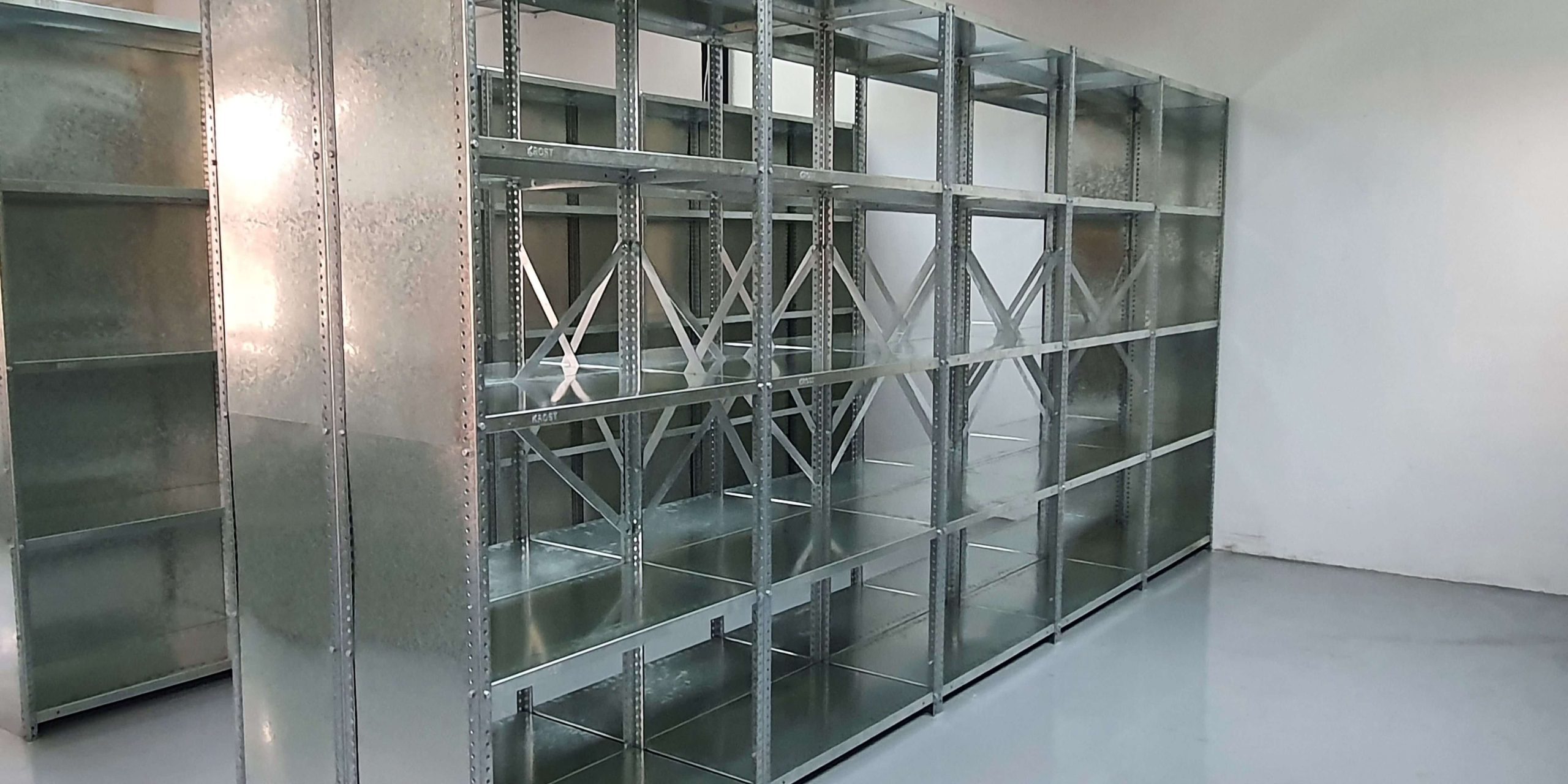 Bolted Shelving vs. Carton Live Racking Explained